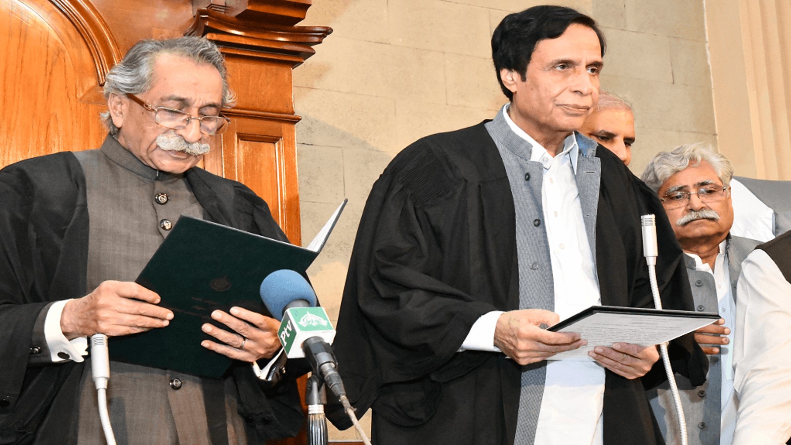 Punjab crisis deepens as Parvez Elahi refuses to take charge as acting ...