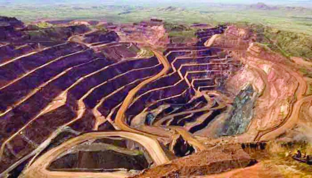 Reko Diq partners review security costs as Barrick delegation lands in ...