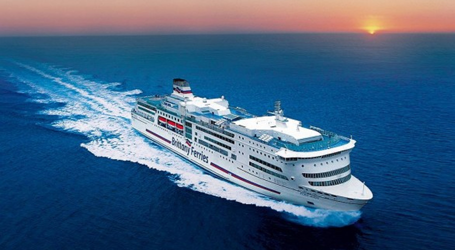 Pakistan approves first international ferry service to link Iran, Gulf ...