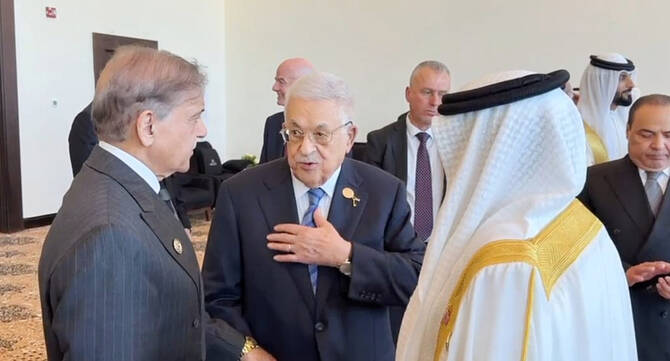 Sharif, Abbas welcome fragile Gaza lull during talks in Sharm el-Sheikh ...